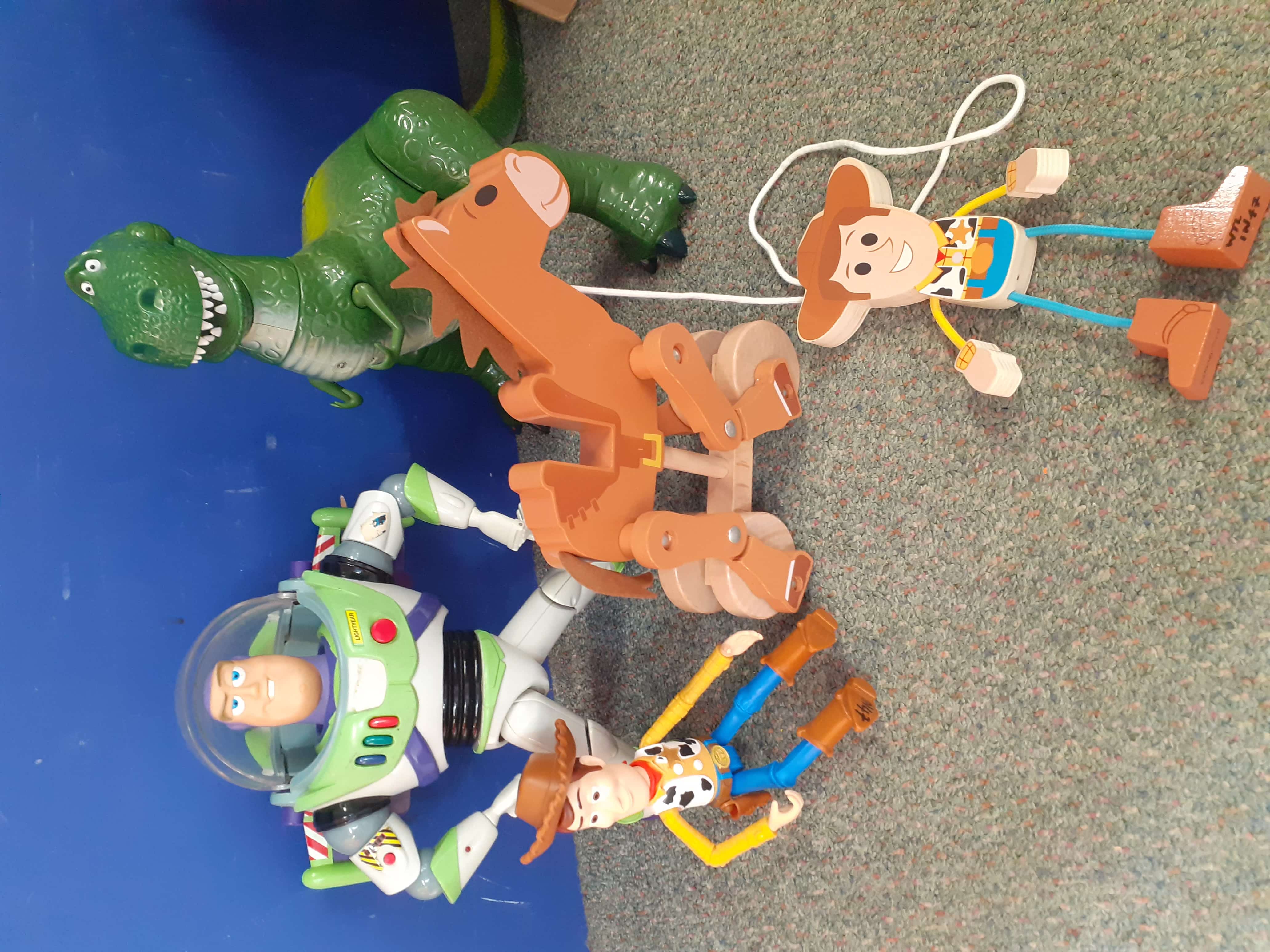 Toy Story - Woody and Bullseye Pull Along and friends